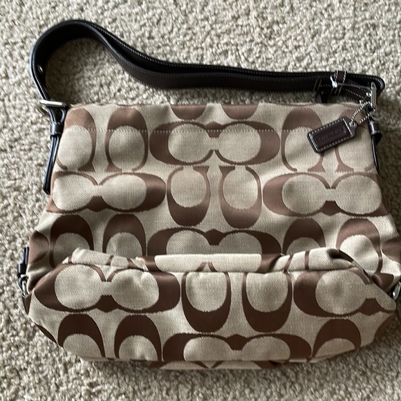 Coach | Bags | Coach Purse Classic Signature Brown E59f15067 | Poshmark
